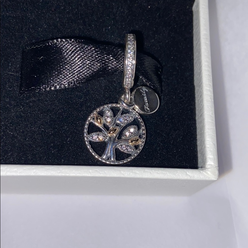 Brand New Pandora Family Tree Charm - Gem